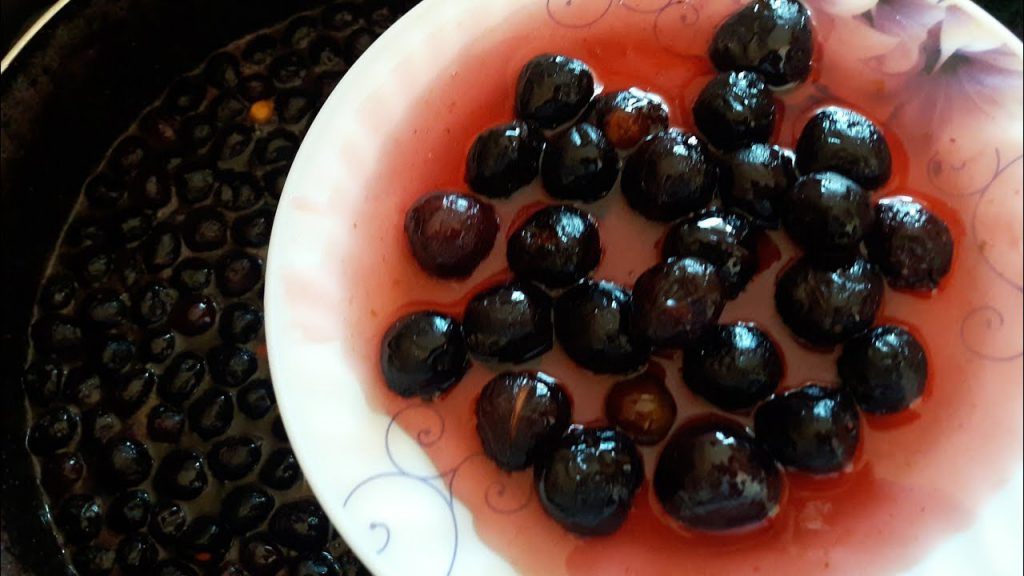 Karayemişin faydaları? Karayemiş meyvesi nelere iyi gelir? | Vadimiz ...